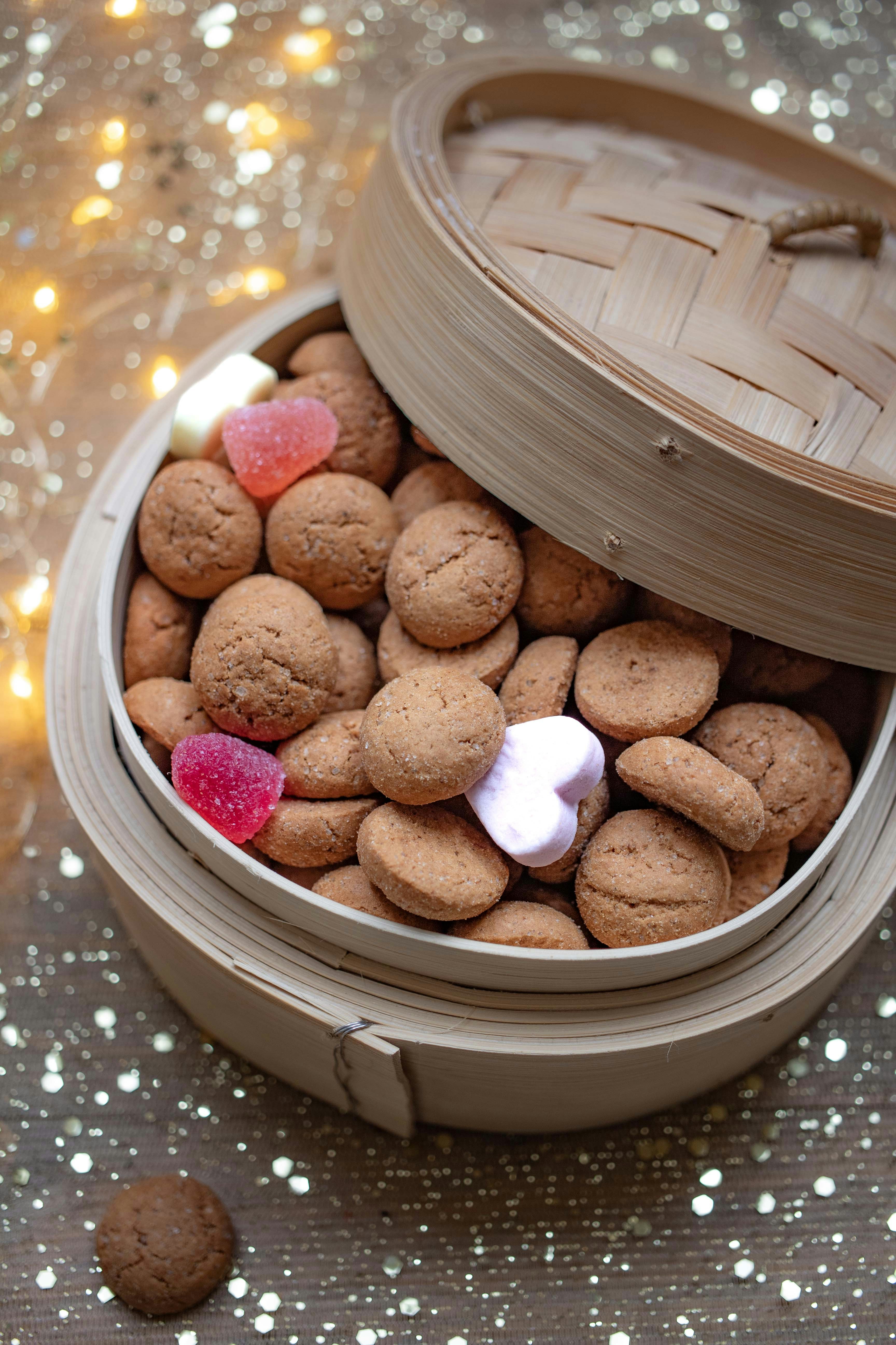 Sugar-dusted Gingers in a Wooden Treasure Box