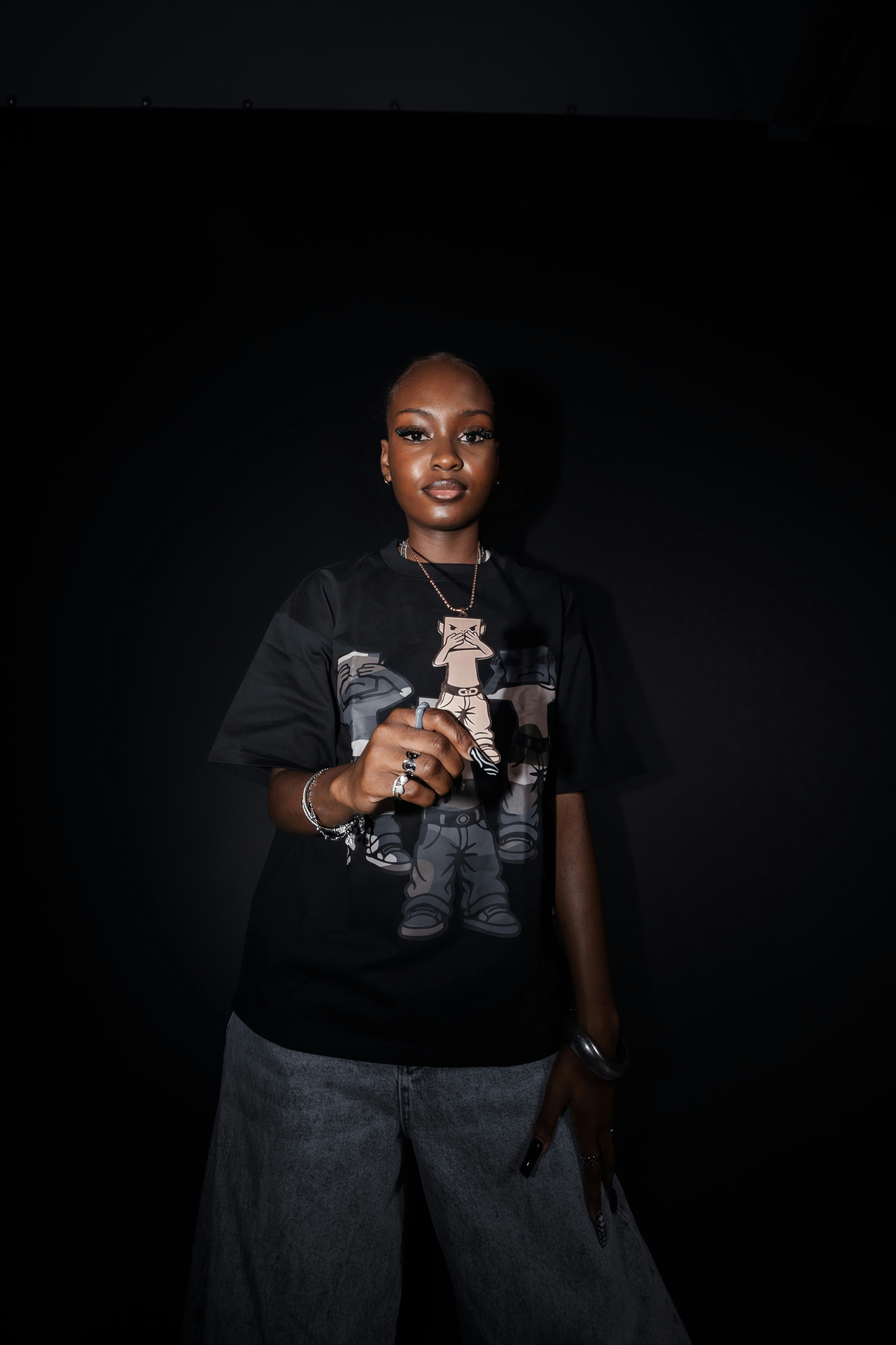 Noir Spotlight: A Confident Glow in the Dark