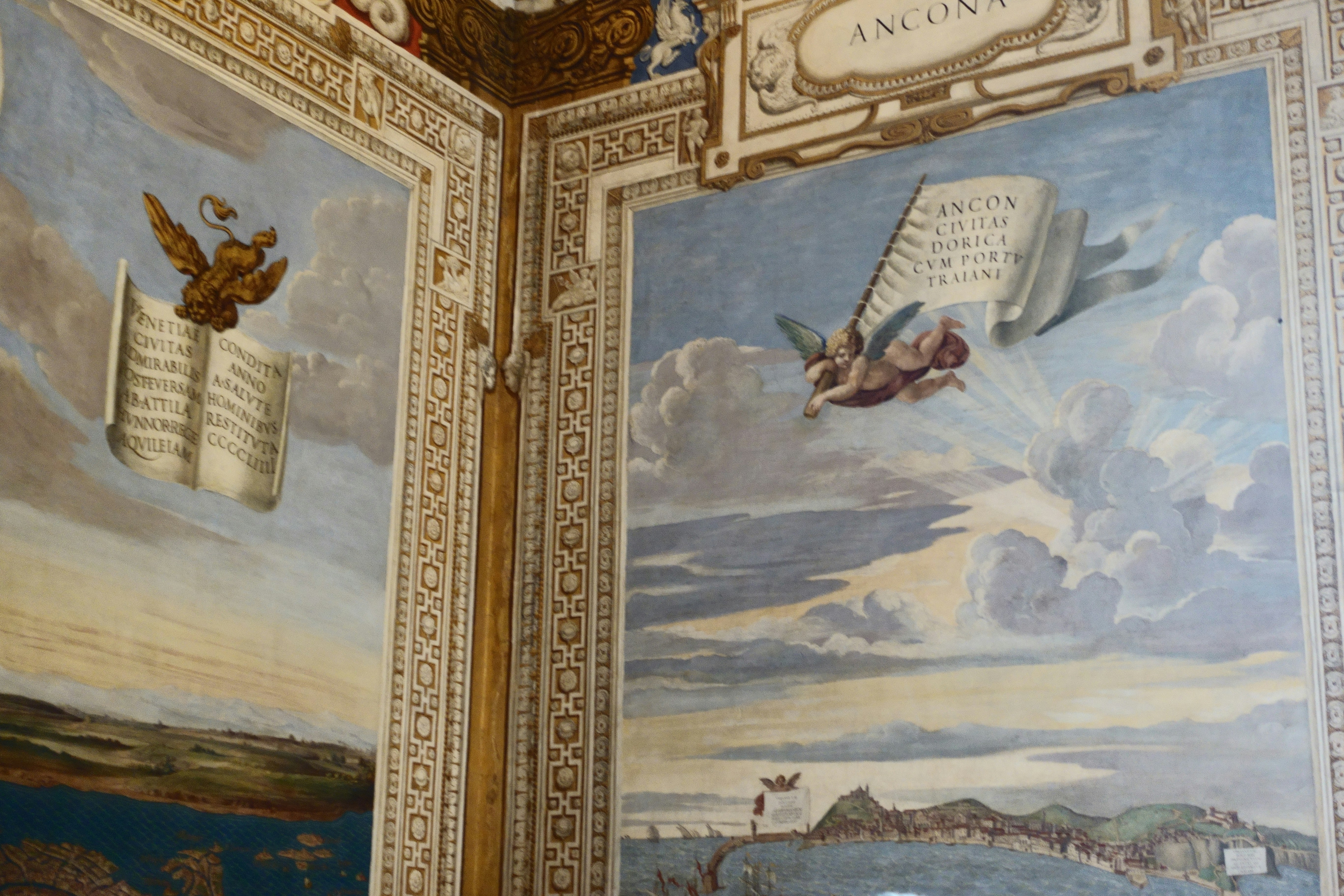 Winged Script over Marble Walls: A Renaissance Painted Chronicle