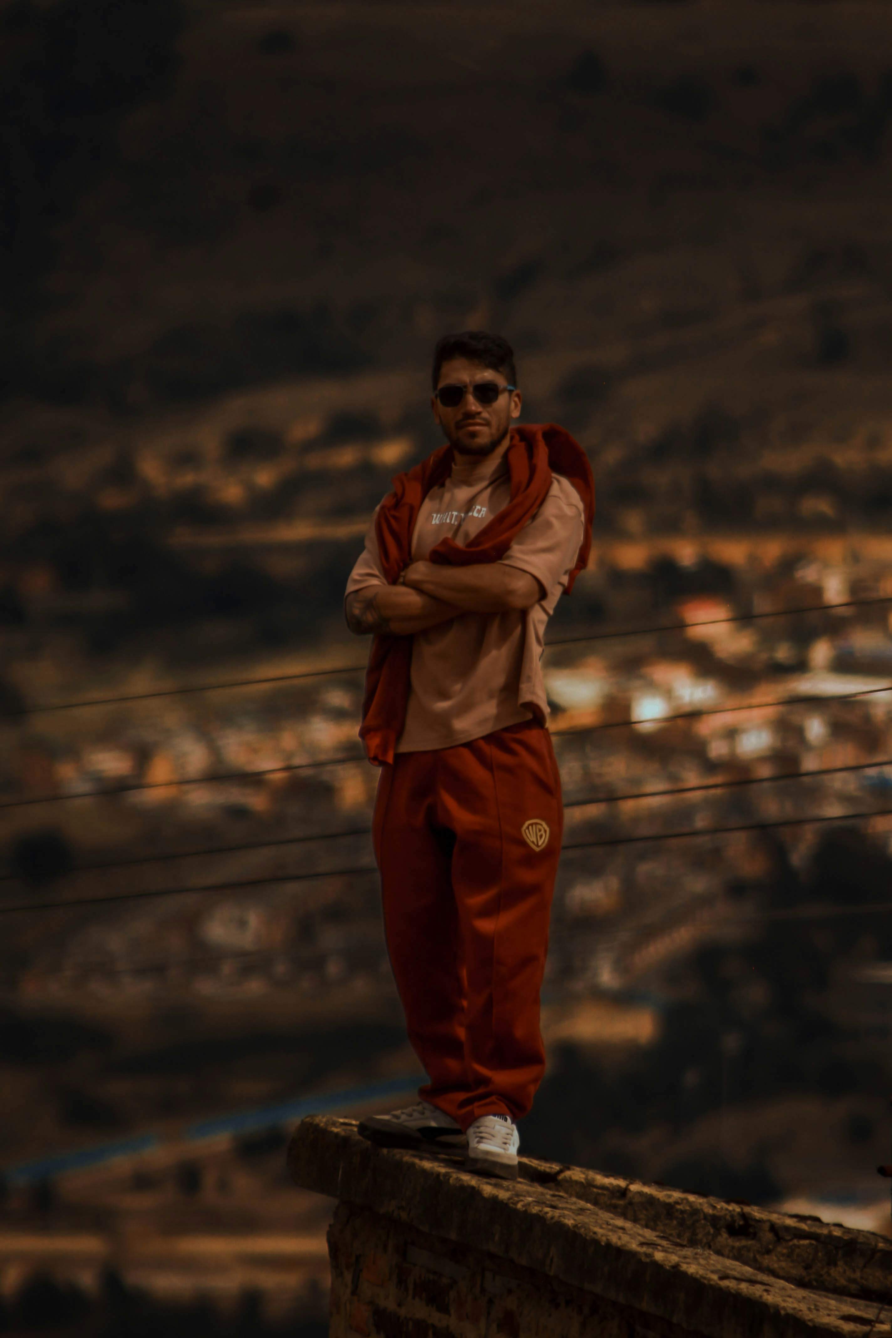 On the Edge: A Quiet Stance Against the Hilltop Horizon