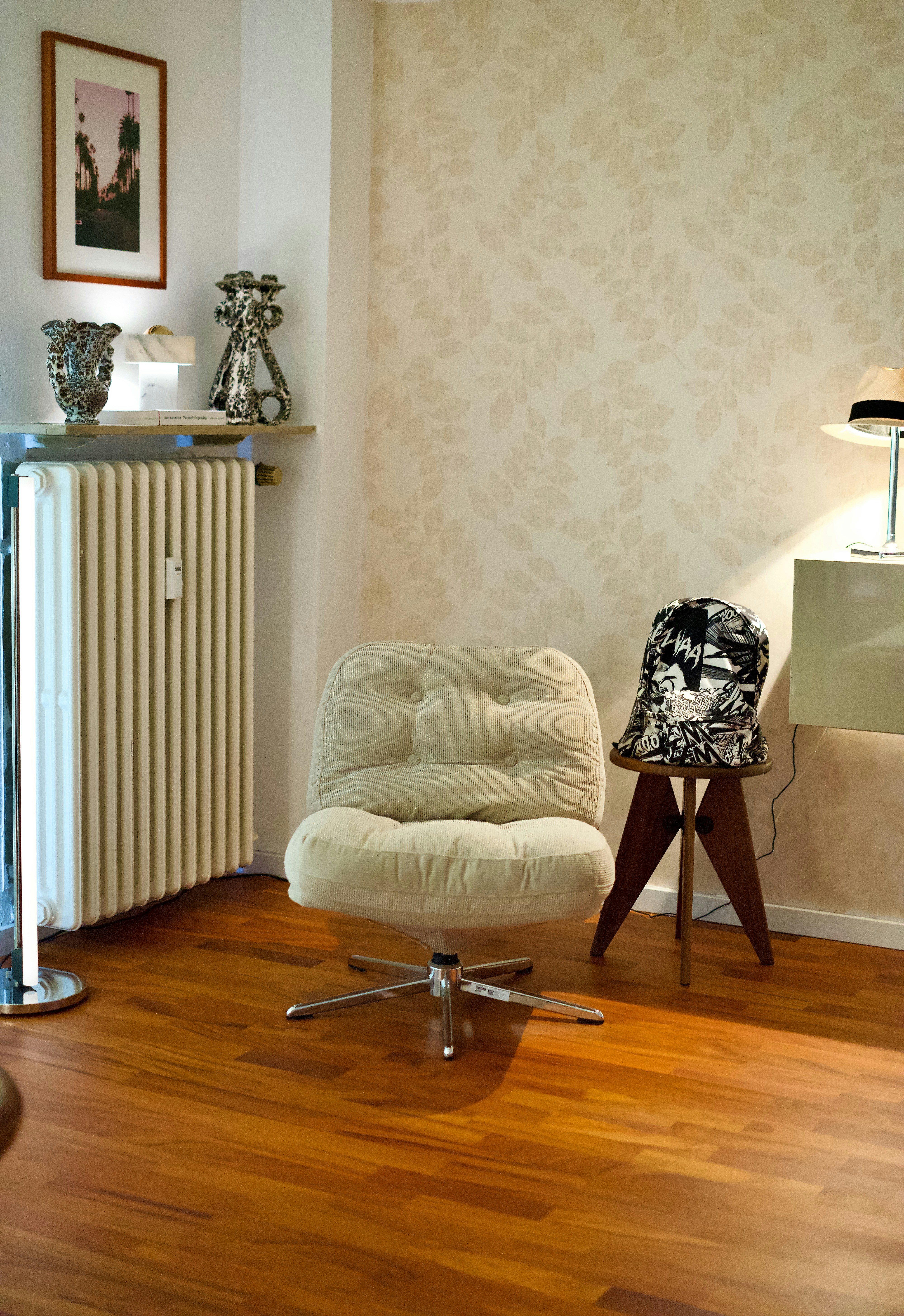 Mid-Century Comfort: Beige Lounge Chair in a Cozy Corner
