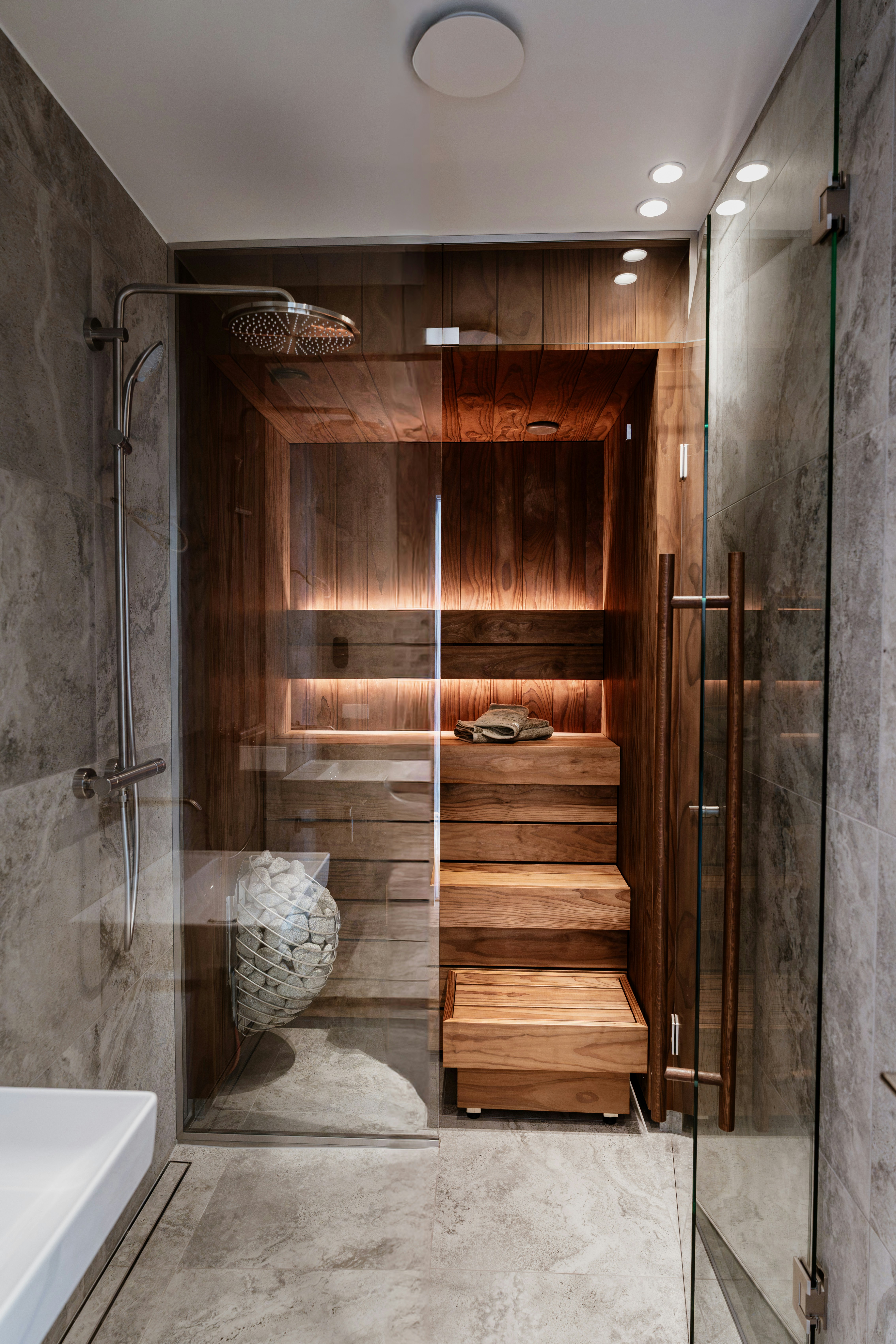 Luxurious Wardrobe Steam: A Glass-Fronted Sauna Suite Reimagines the Spa