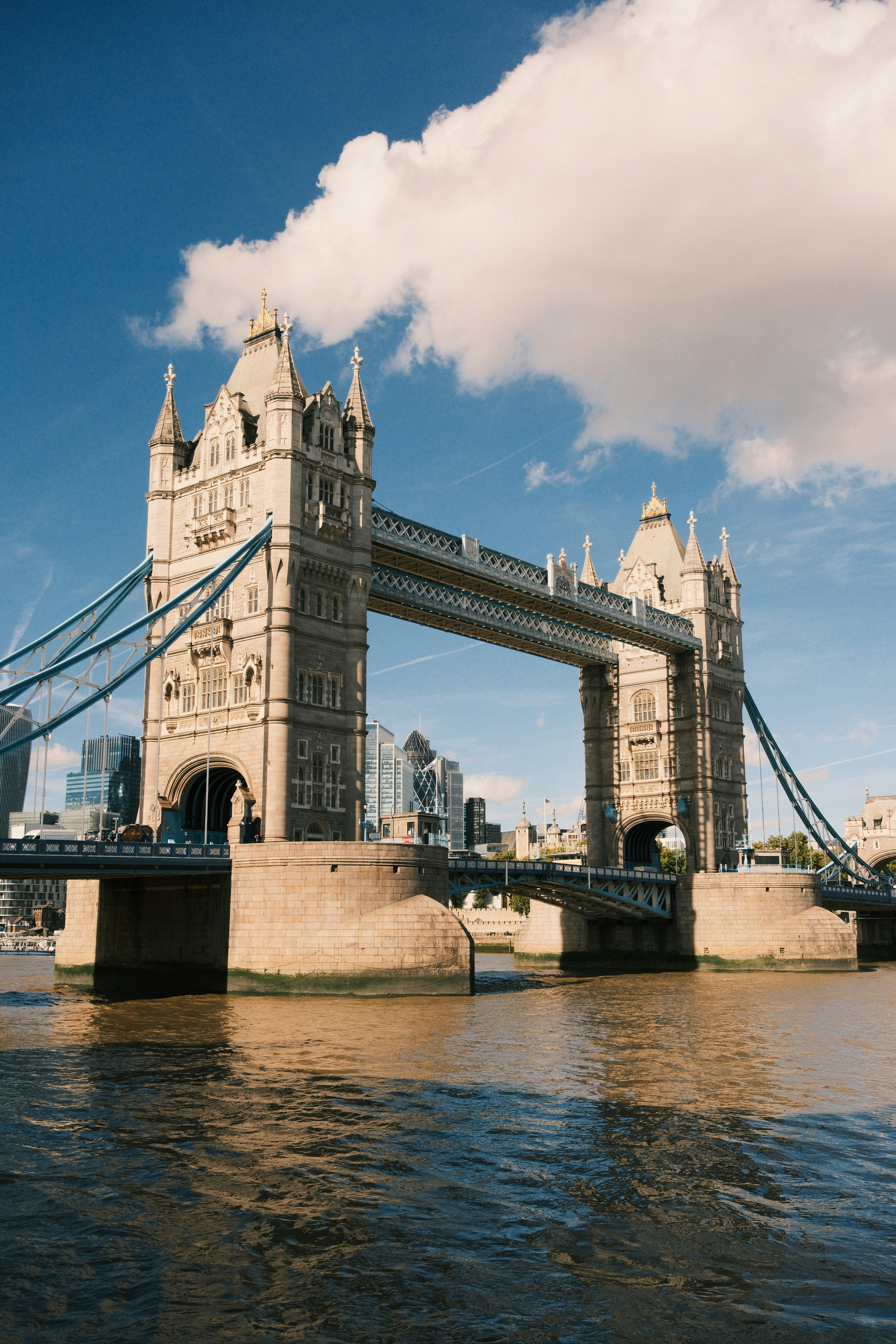 Towering Thetis: Tower Bridge in Core, Sunlit River
