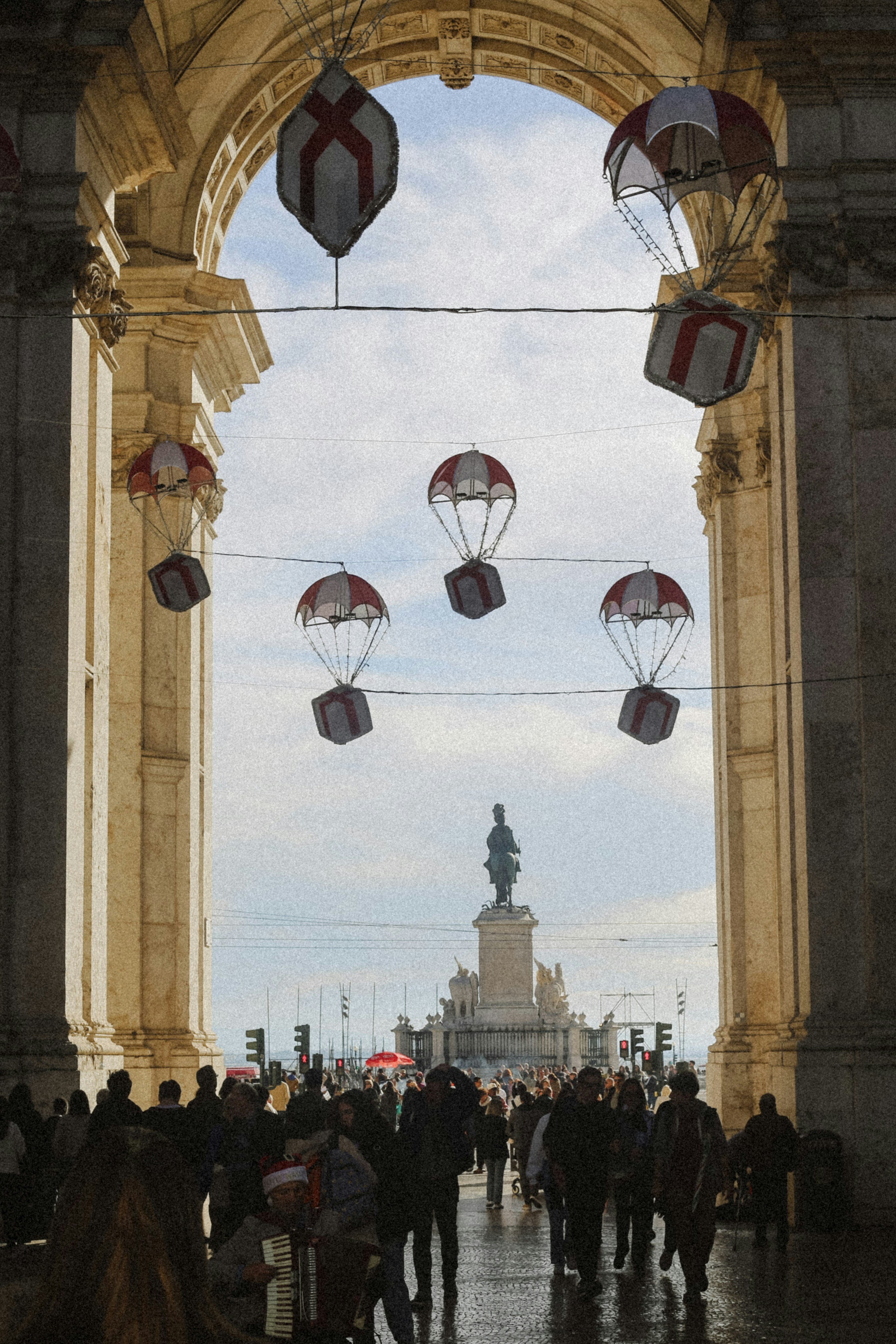 Arches of Ascent: Parade of Parachute lanterns over the Victory Arch