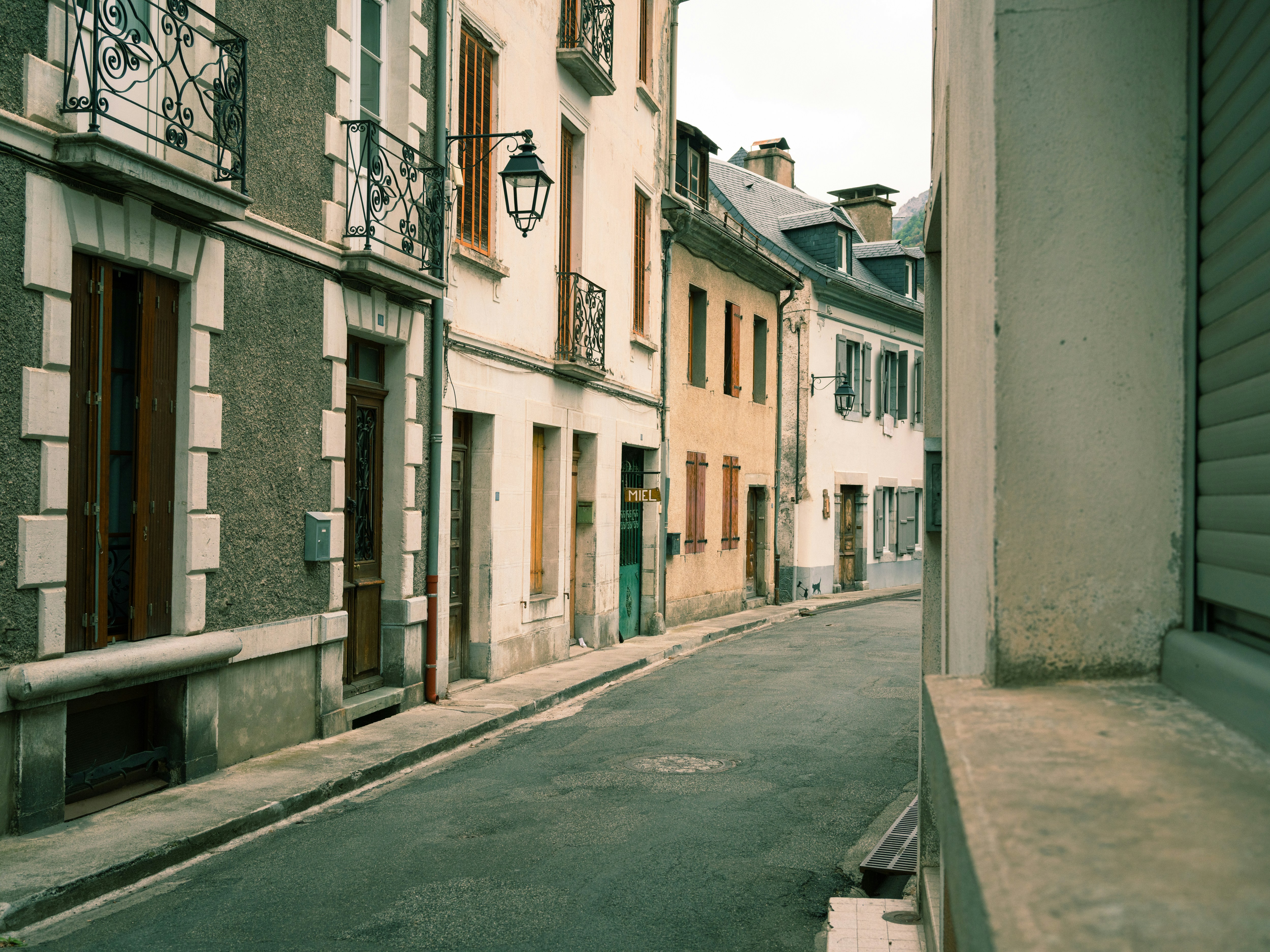A Quiet Alleyway in Soft Evening Light