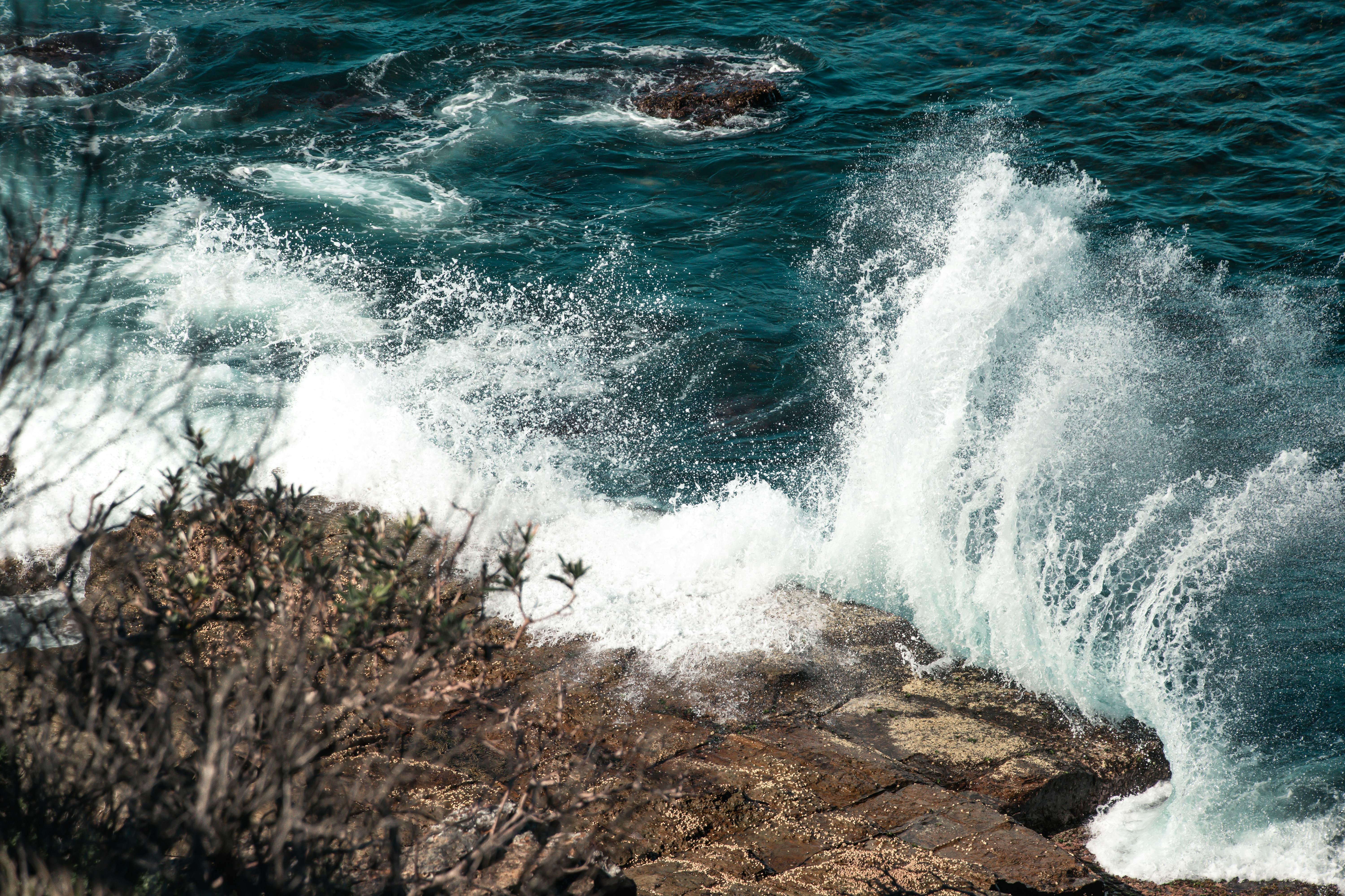 Crashing Ridge: Wavebreak Over Weathered Terrains