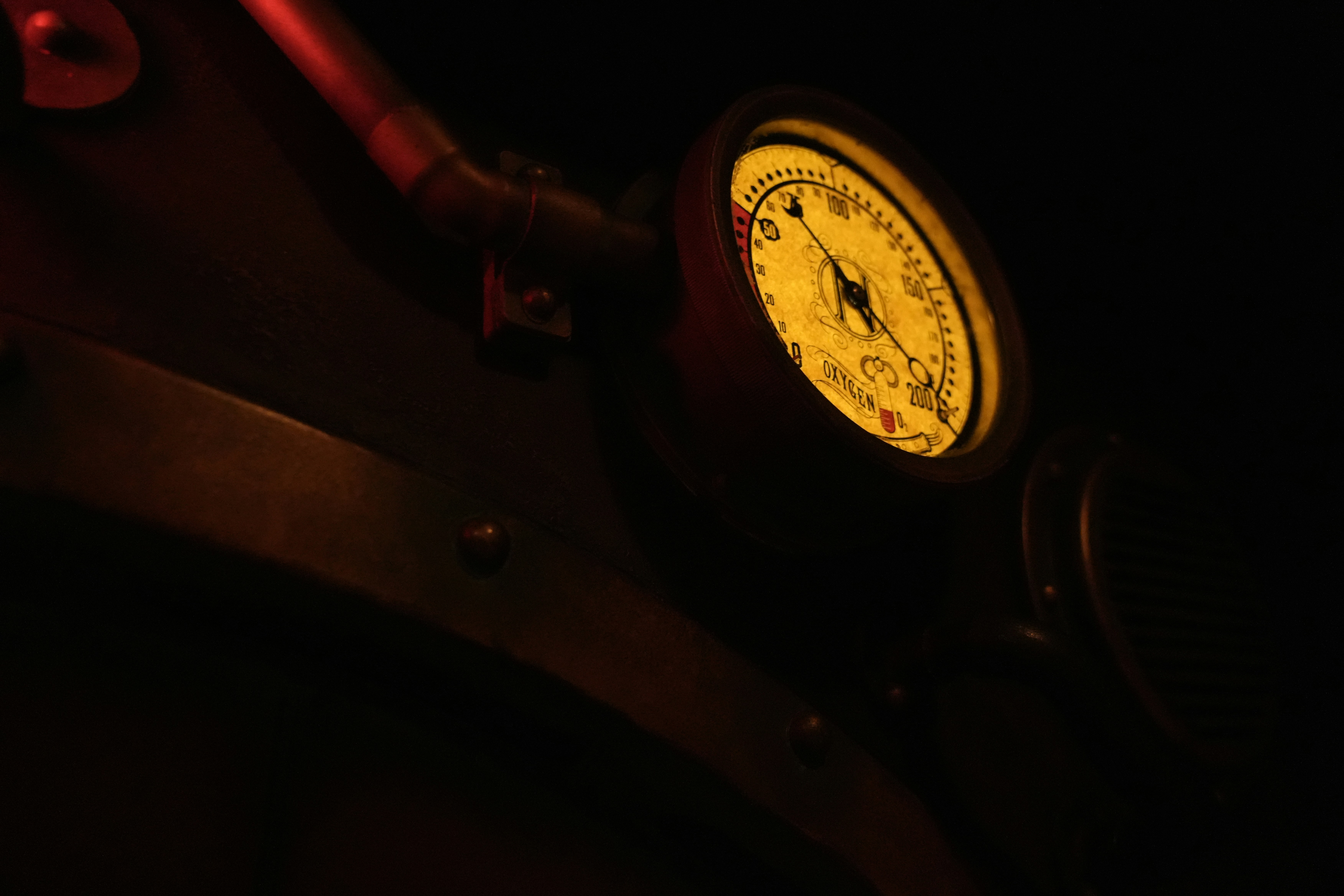 Dim Boiler Gauge in Amber Glow
