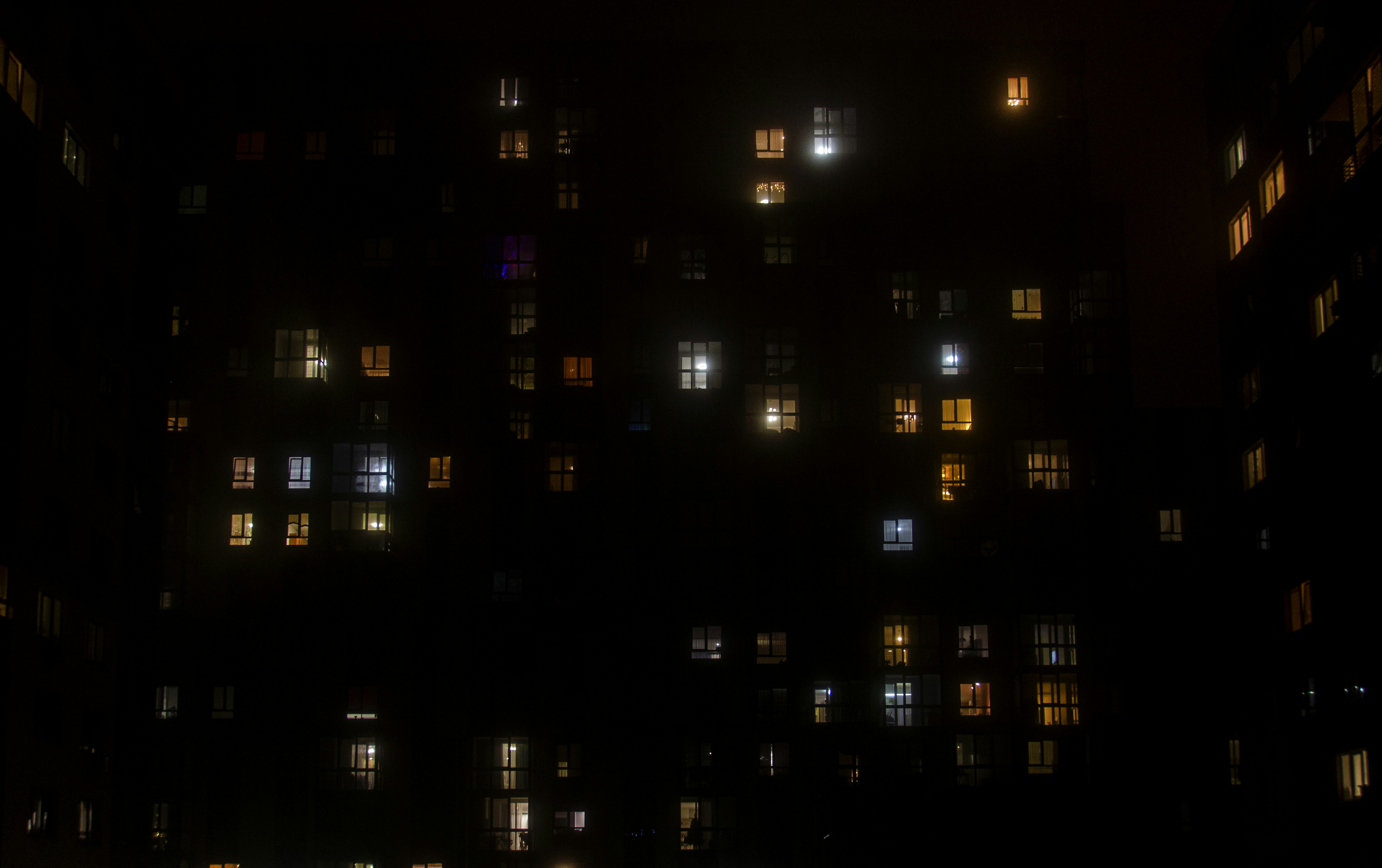 Windowed Constellation: Nightscape of Isolated Lights