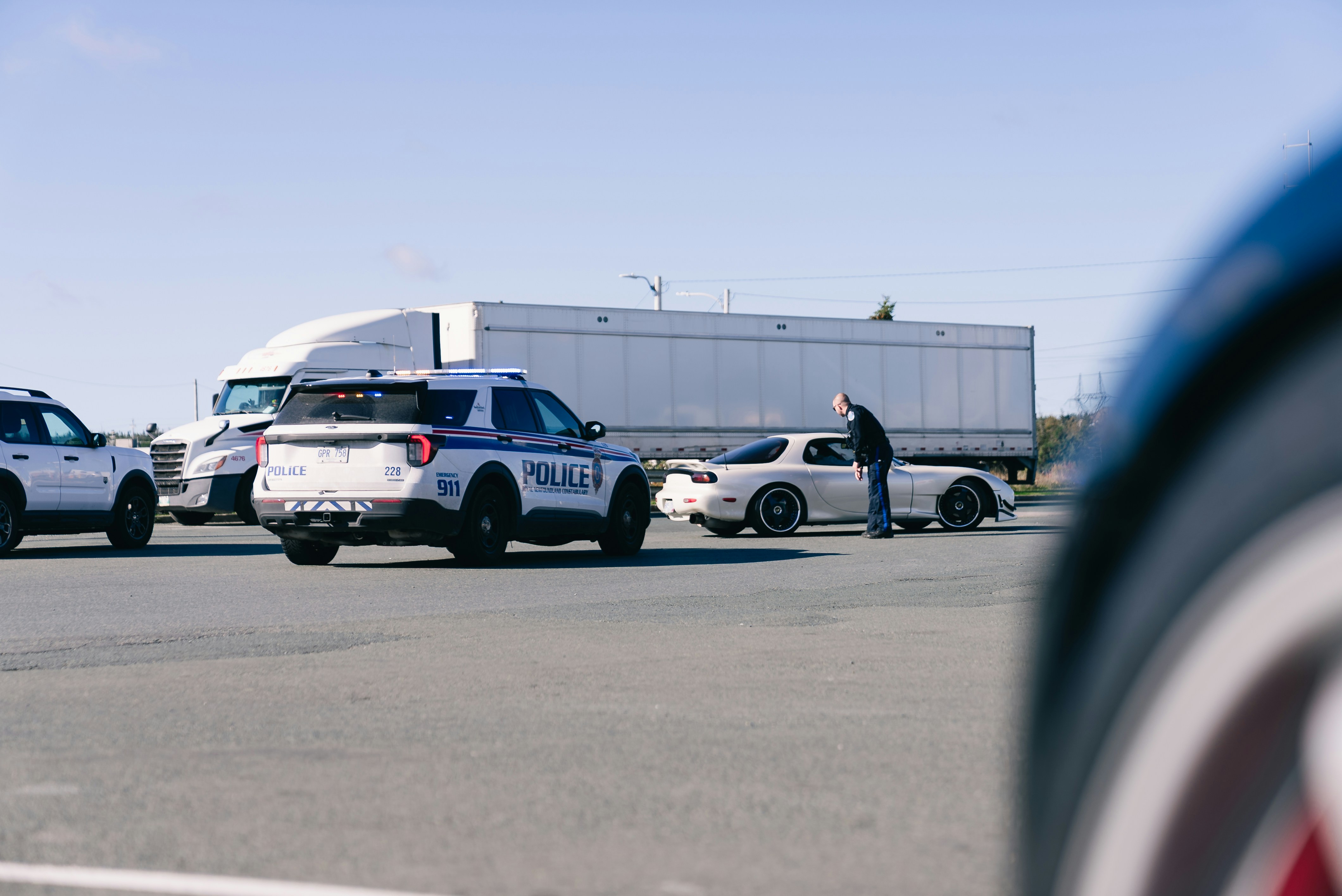 Police Stop at the Highway Scene: A Moment of Pause