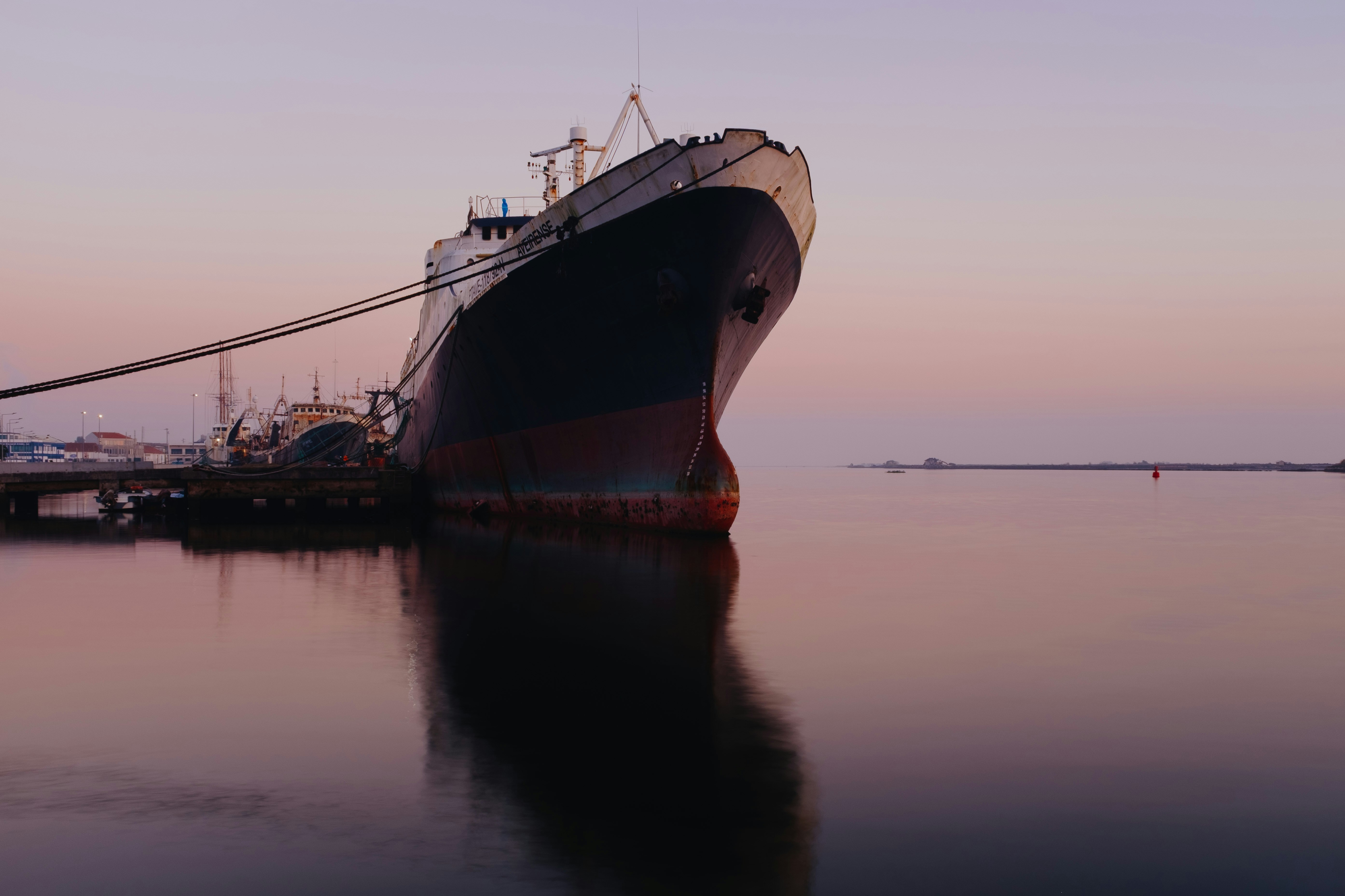 Anchor at Dusk: The Hull Pennant in the Quiet Harbor