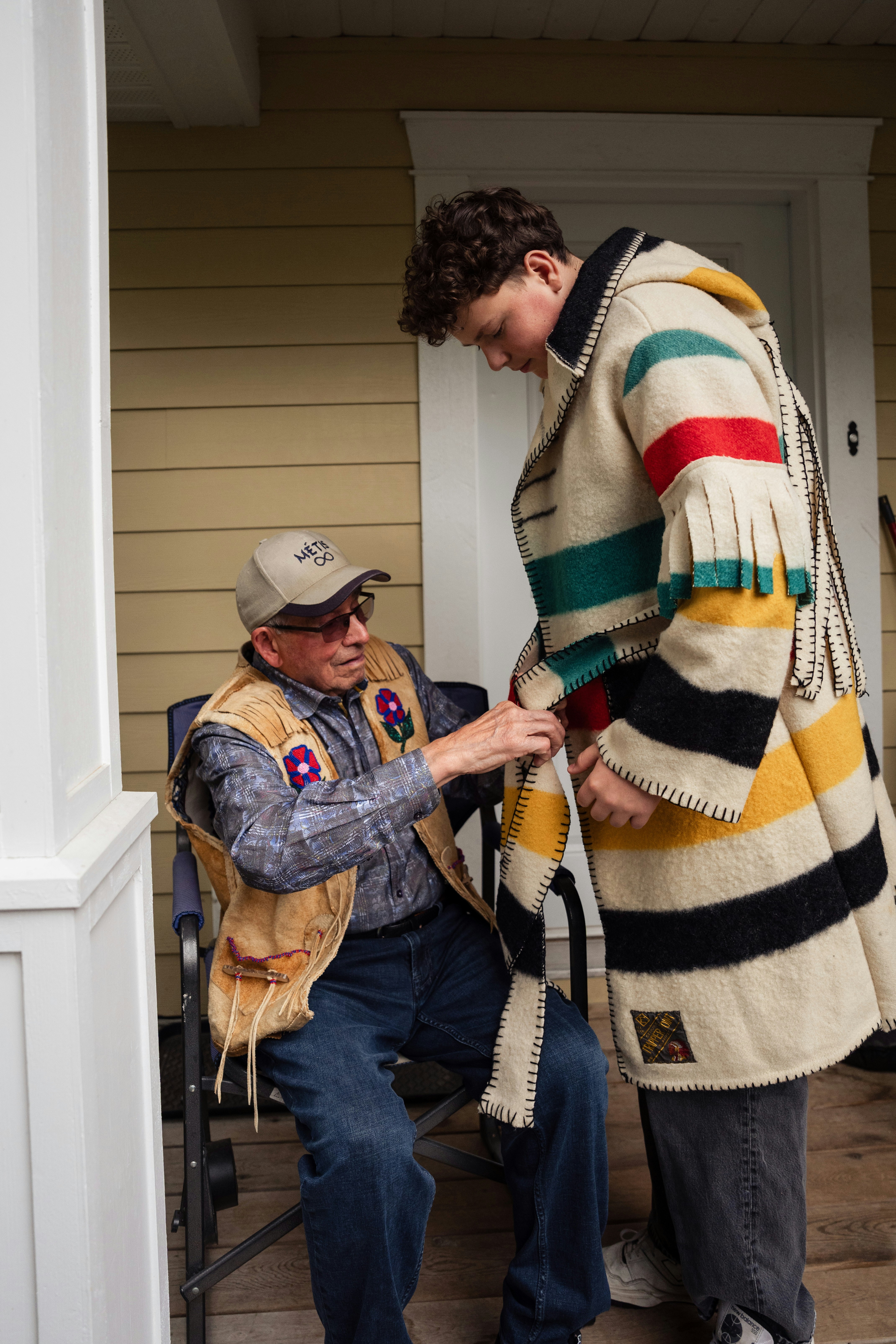 Generations in a Moment: A Careful Thread between Old Wisdom and New Style