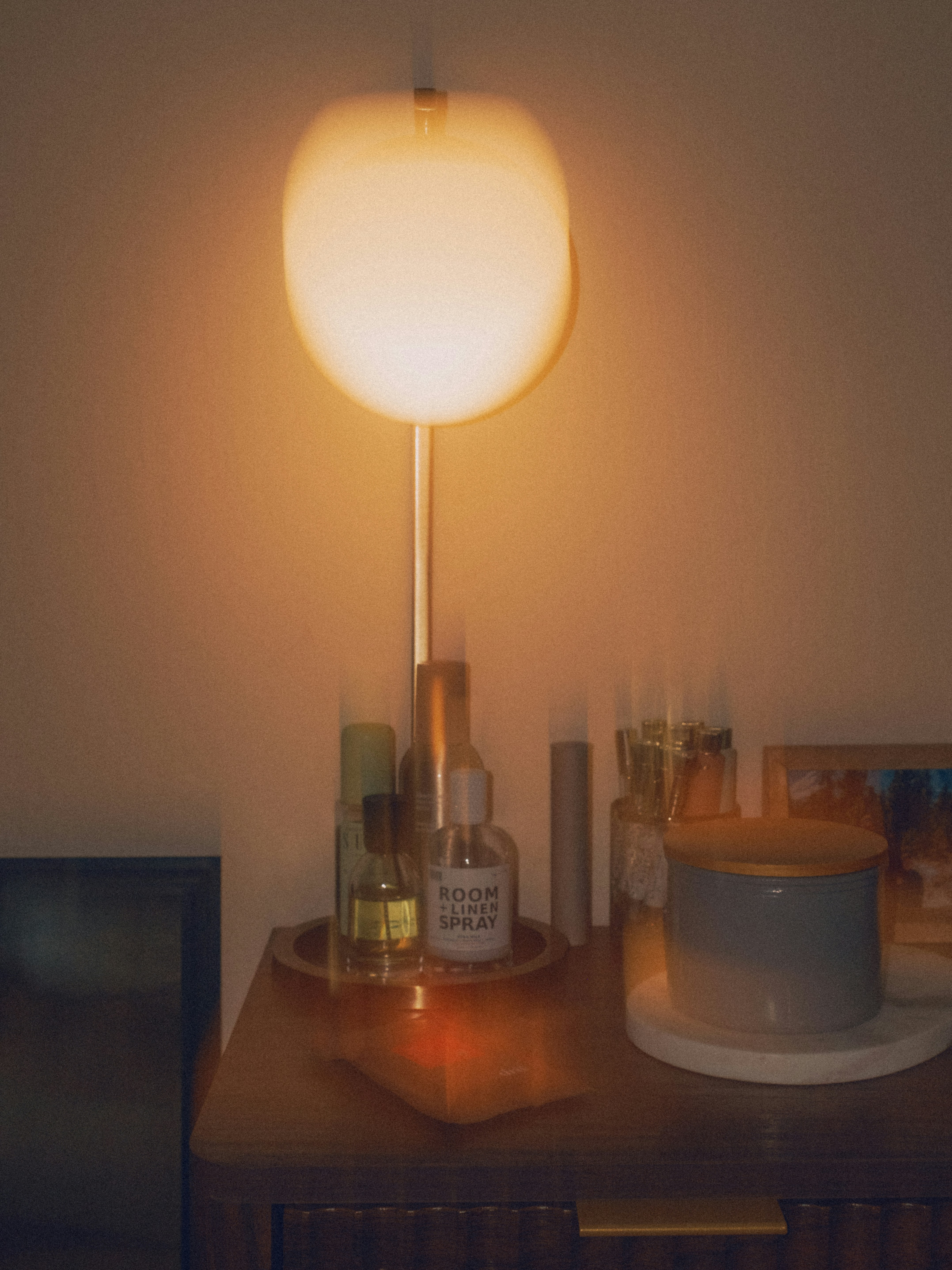 Halo of Warm Quiet: A Dimly Lit Vanity Scene