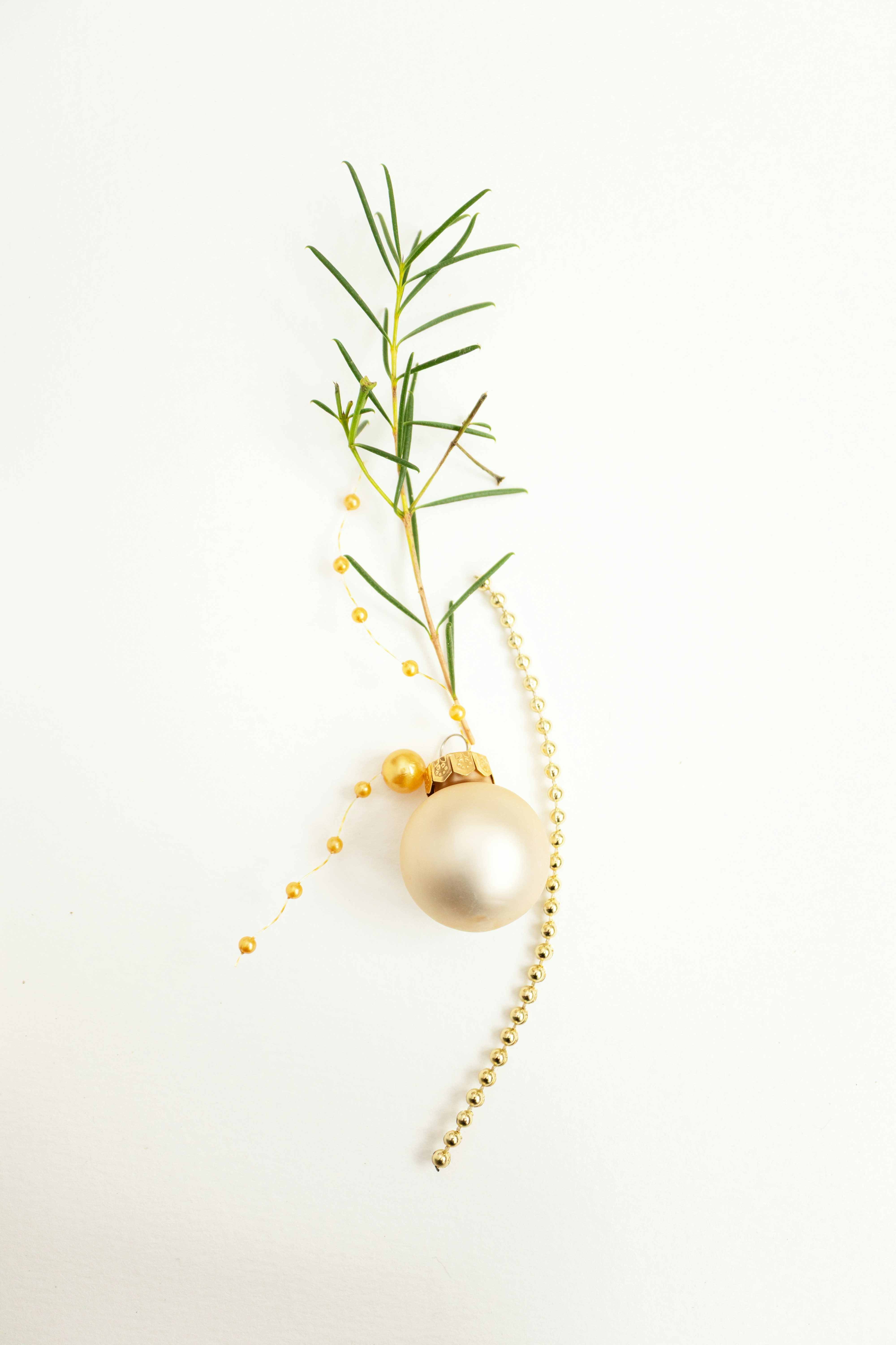 Minimal Christmas composition.
