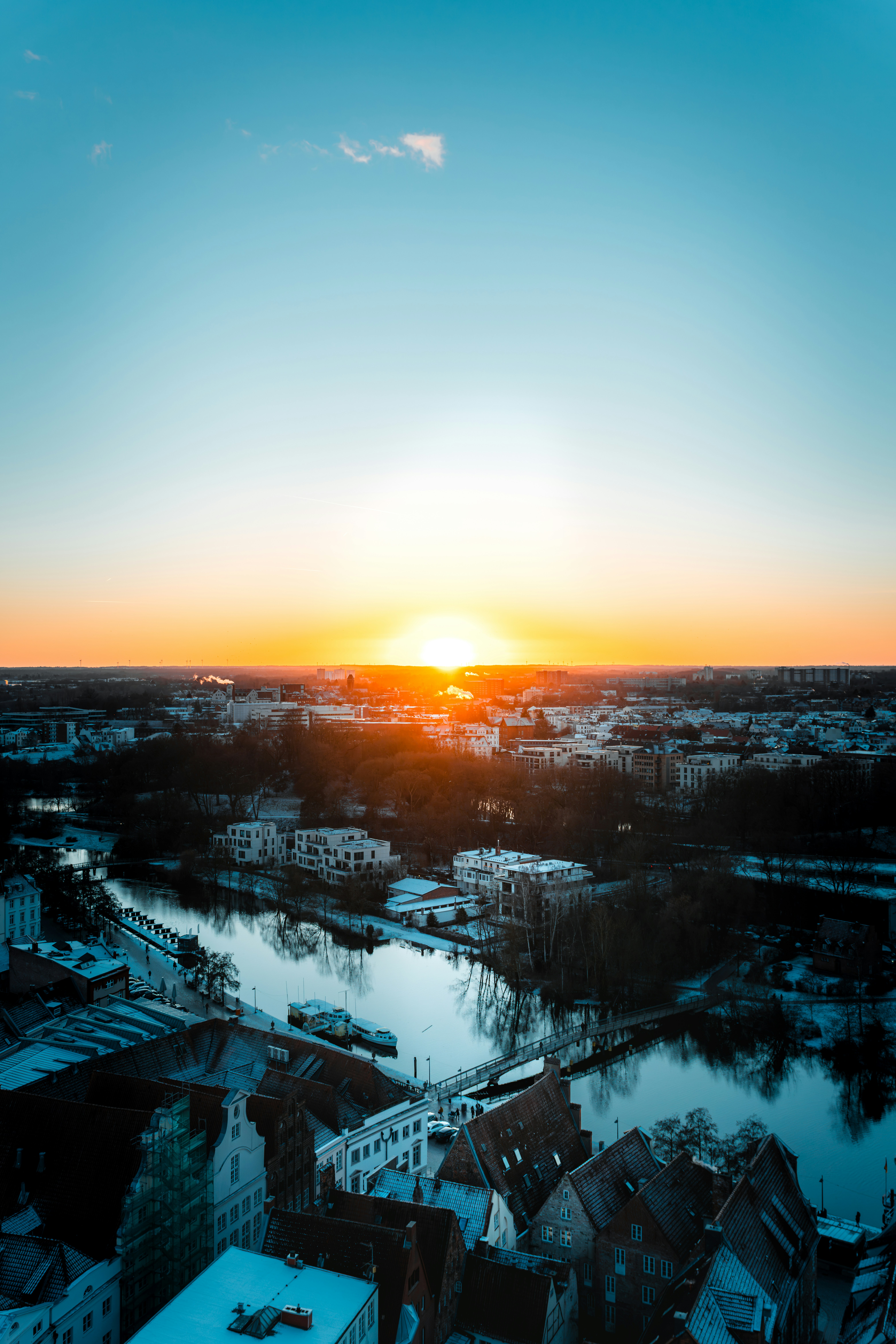 Sunlit Horizon Over a Quiet Winter City