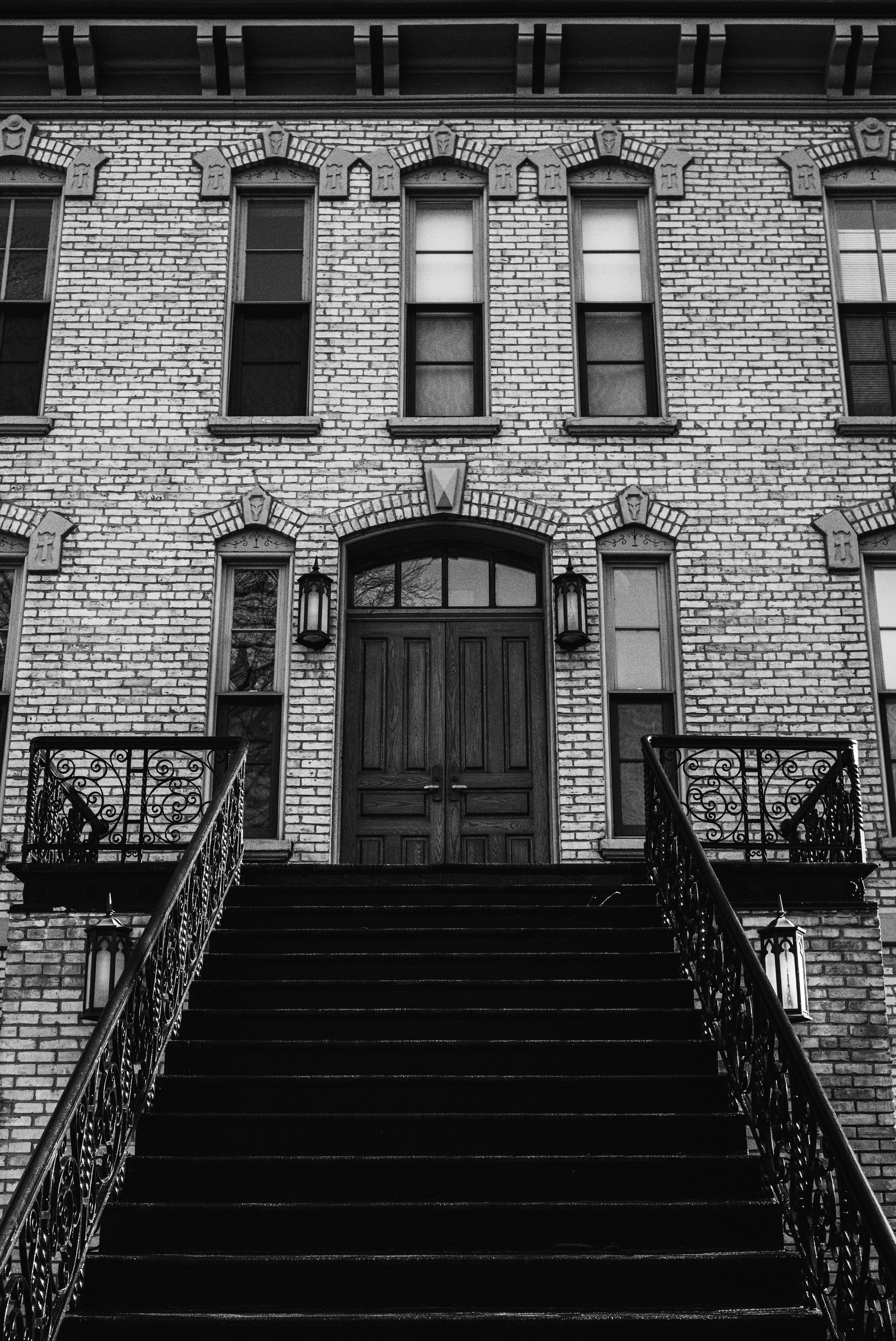Majestic Brick Facade: A Stairway to the Door of History