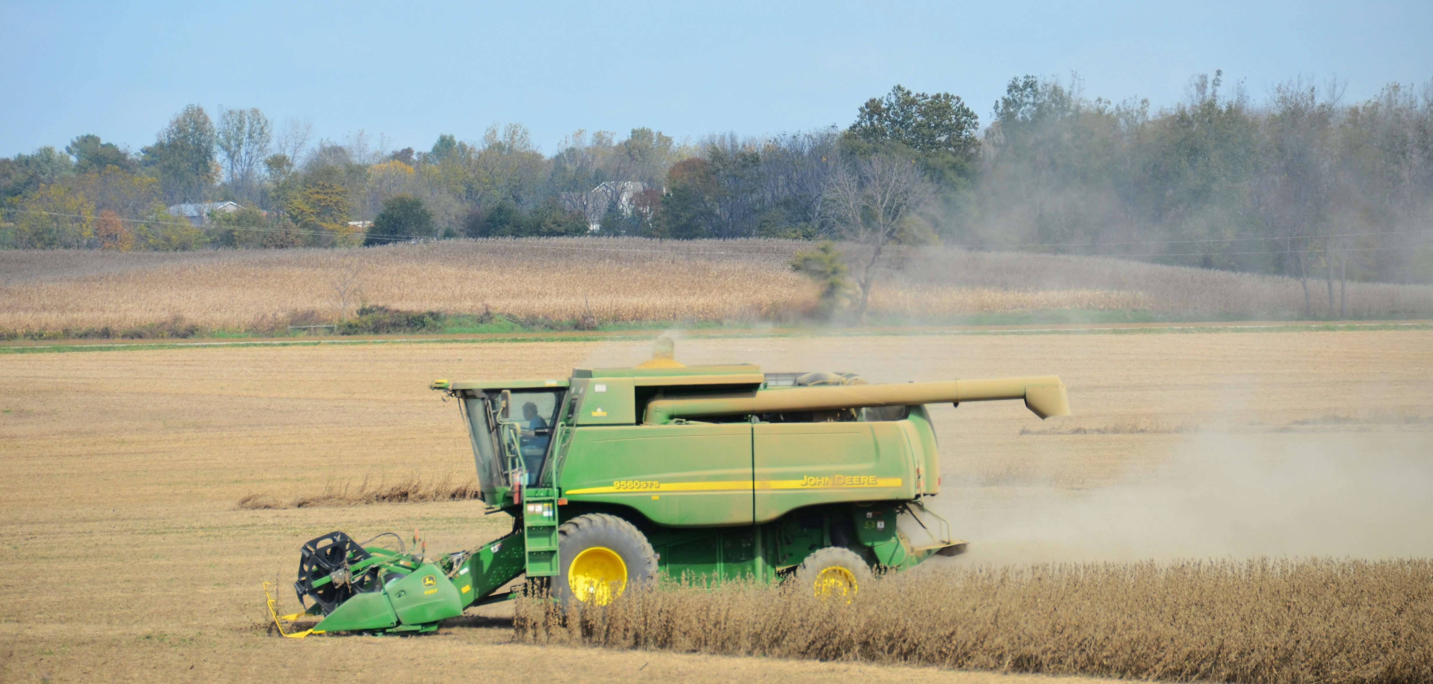 Green Combine in Dusty Harvest Stretch