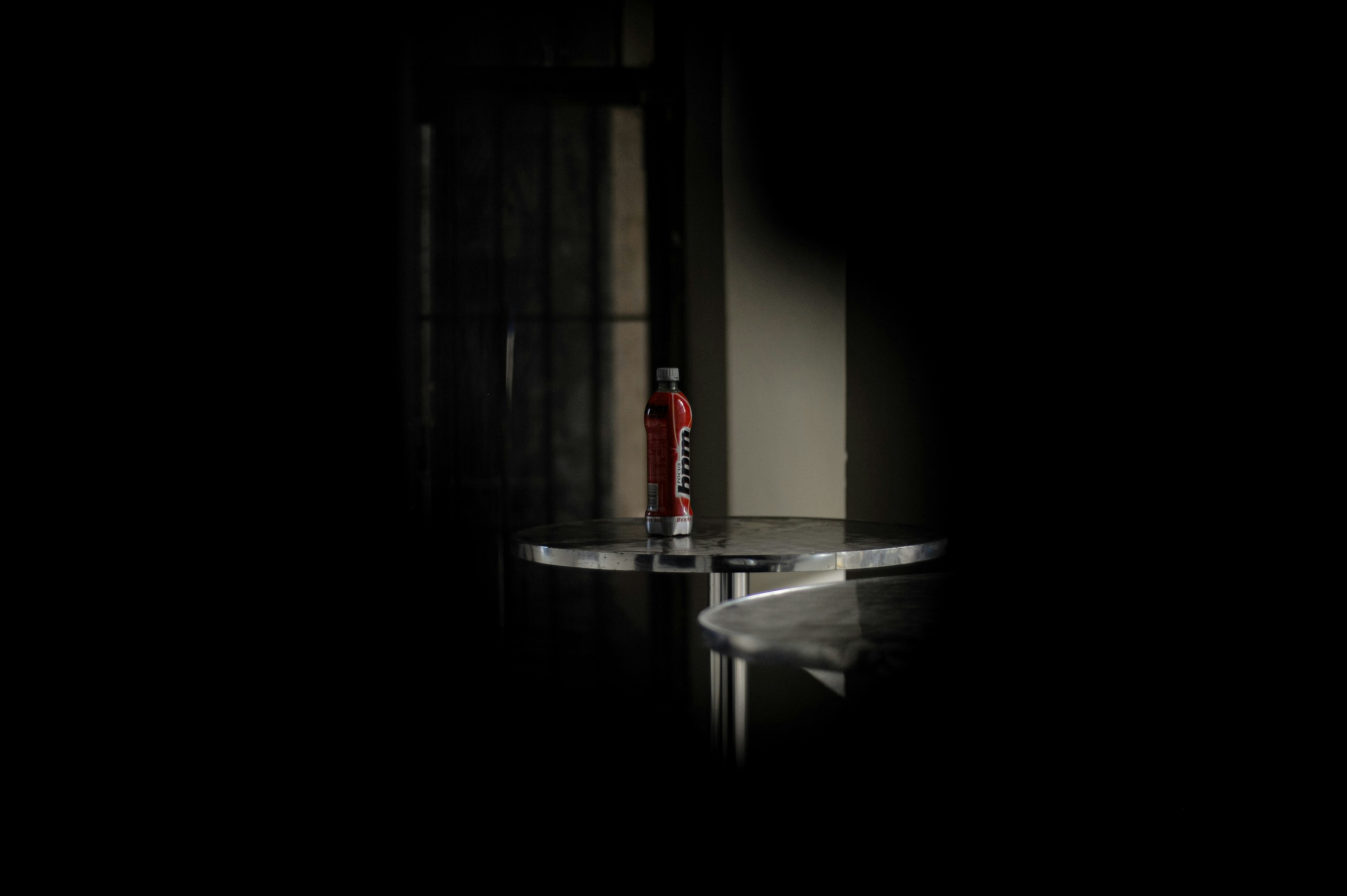 Red Tiny Power, Quiet Spotlight