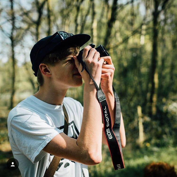 Luke Porter (@lukeporter) on Unsplash | Person, Man, Tree, Jacket, Iphone