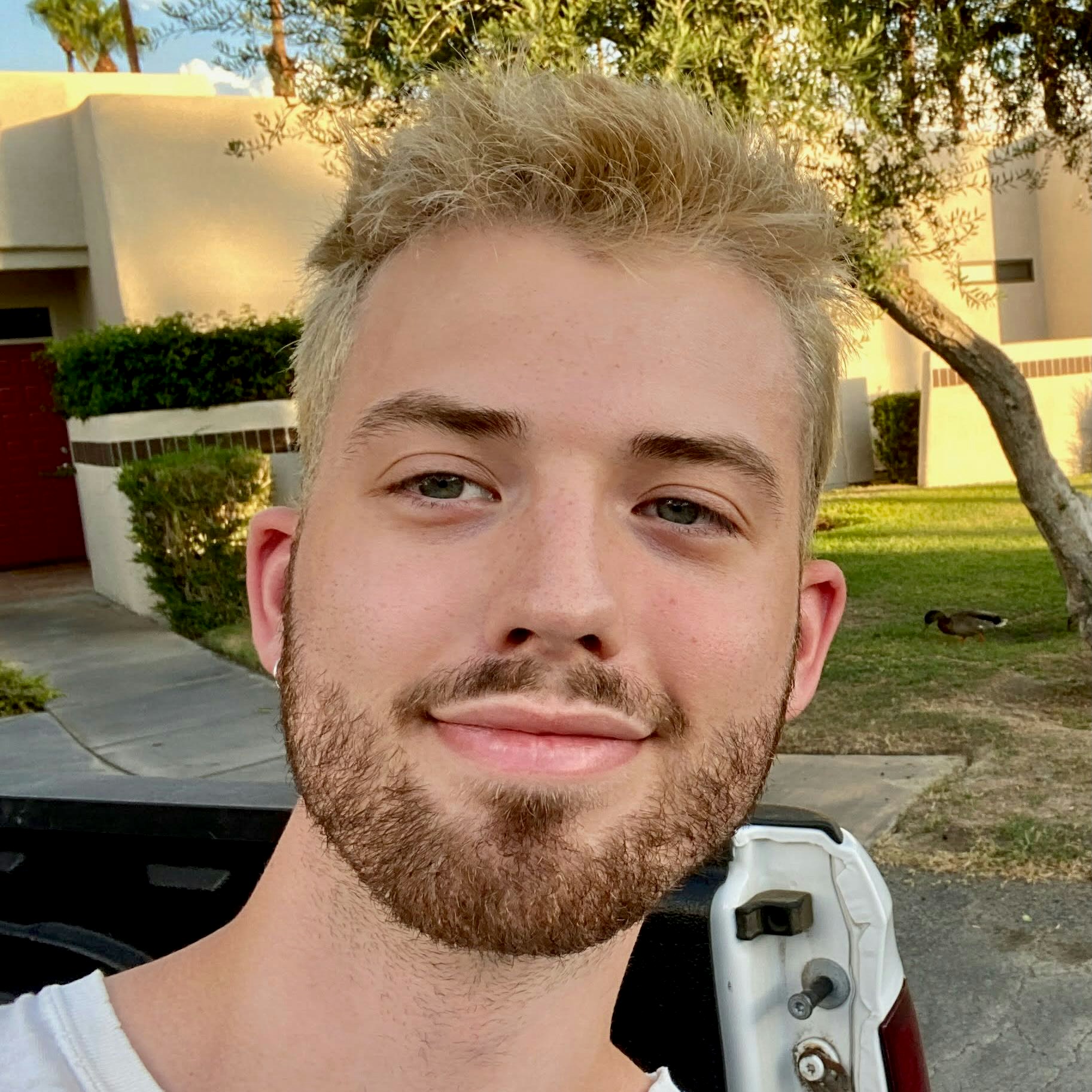 Noah Buscher (@noahbuscher) | Unsplash Photo Community